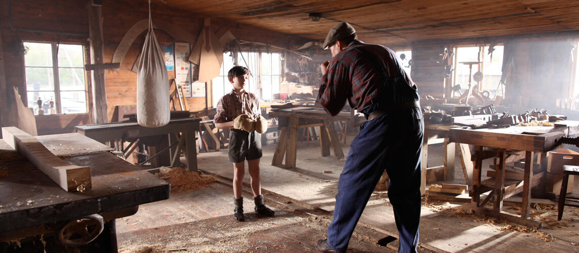 Simon and the Oaks Movie Photos and Stills | Fandango