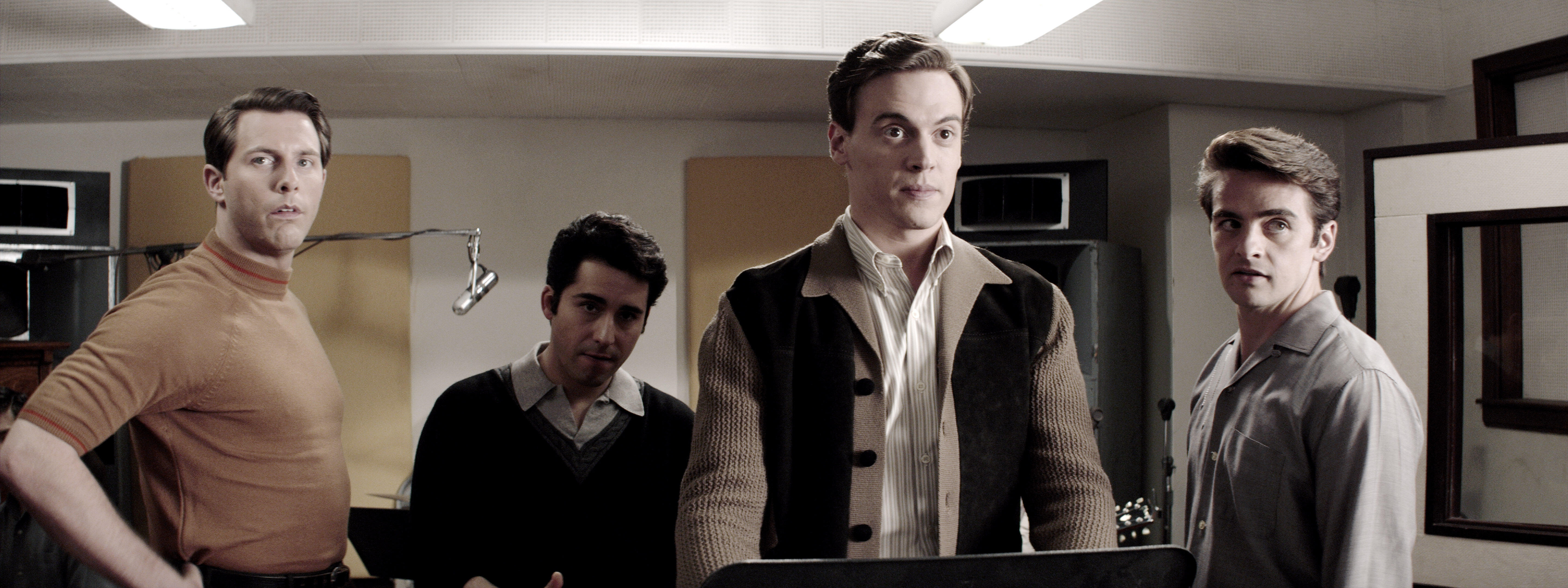 Jersey Boys Movie Photos and Stills | Fandango