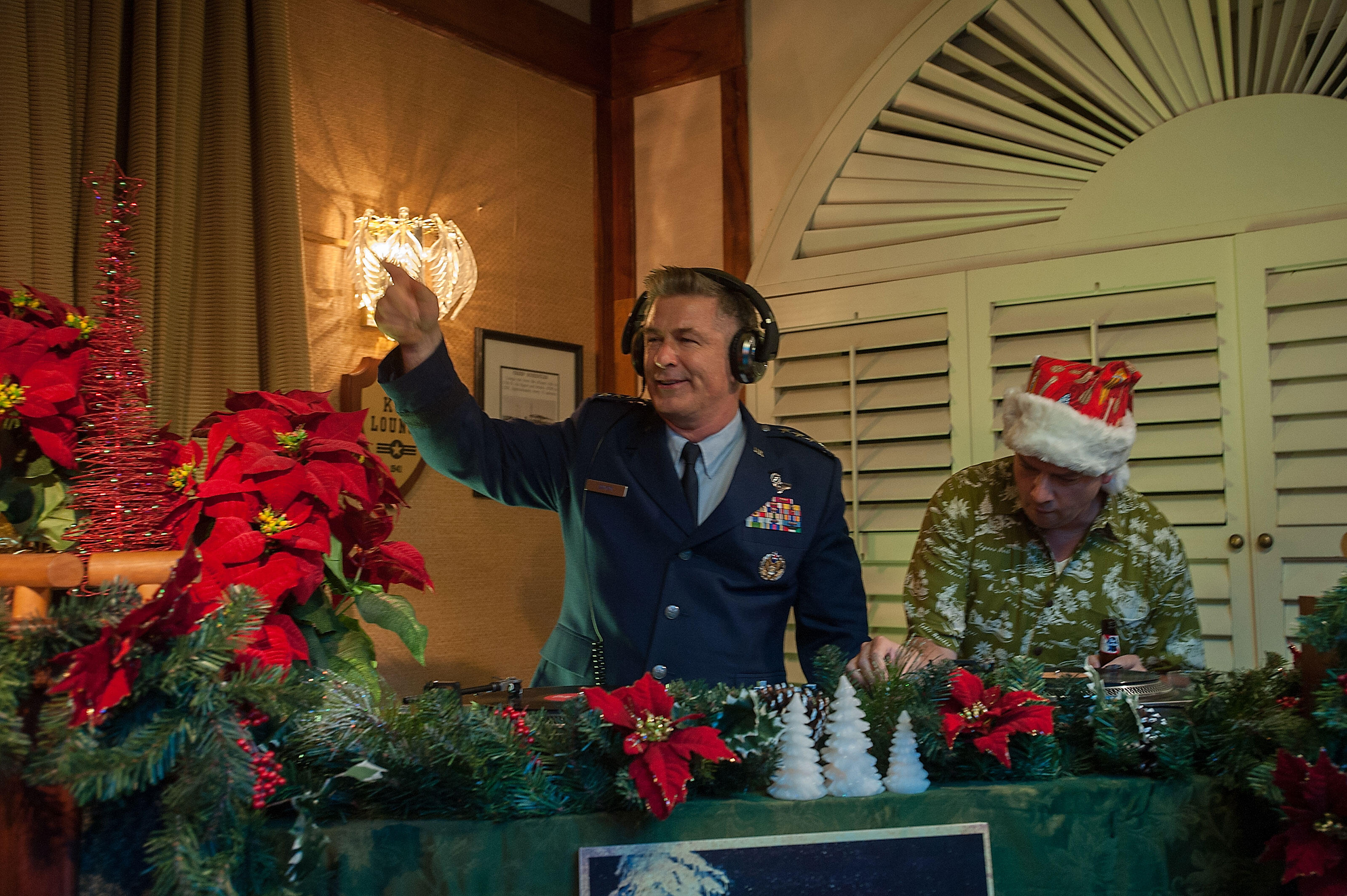 Aloha Movie Photos and Stills | Fandango