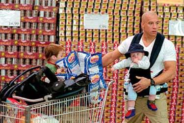 The Pacifier Movie Photos and Stills | Fandango