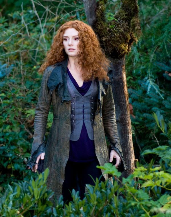 How To Dress Up as a Twilight Character | Fandango