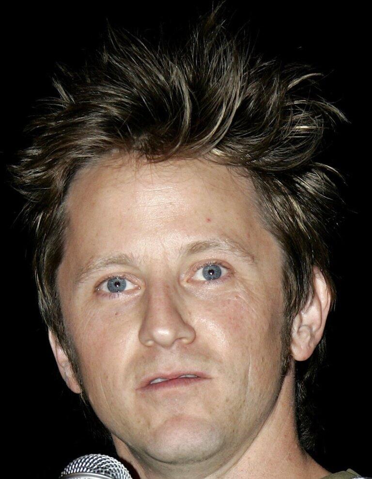 gordon michael woolvett