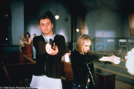 eXistenZ Movie Photos and Stills | Fandango