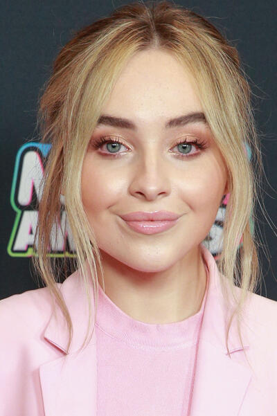 Sabrina Carpenter Photoshoot