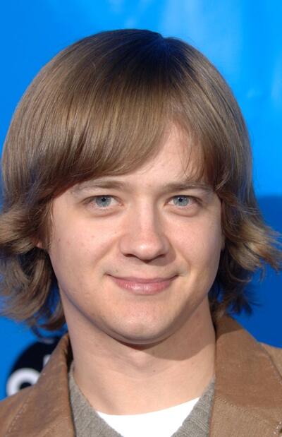 jason earles condition