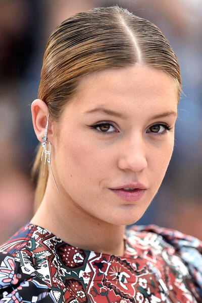 adele exarchopoulos no makeup
