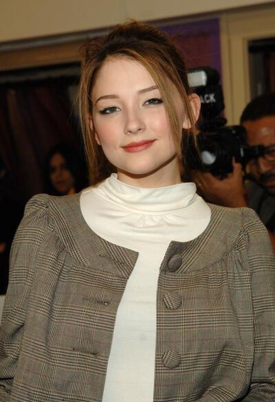 haley bennett young