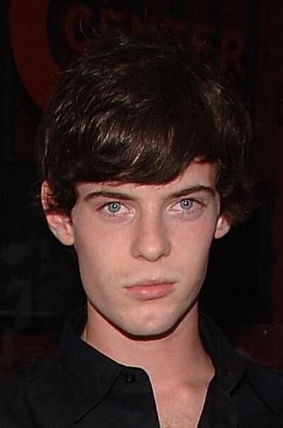 harry treadaway