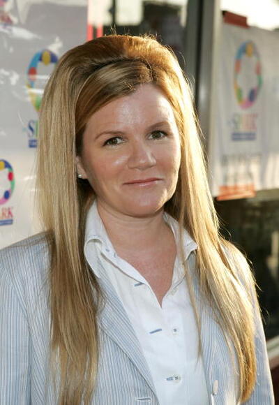 mare winningham young