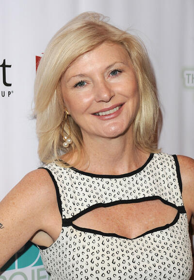 beth broderick now