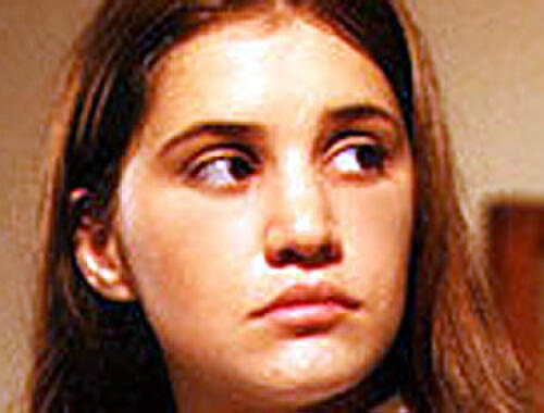 Cautiva Movie Tickets & Showtimes Near You | Fandango