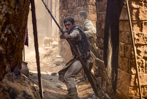 Robin Hood (2018) Tickets & Showtimes | Fandango