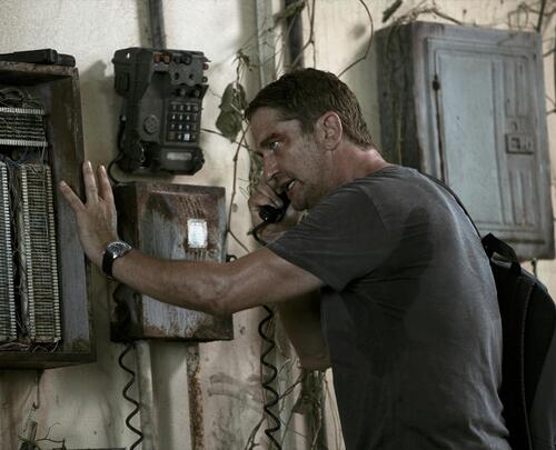 Plane (2023) Movie Tickets & Showtimes Near You | Fandango