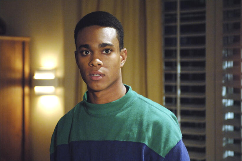 Towelhead Movie Tickets & Showtimes Near You | Fandango