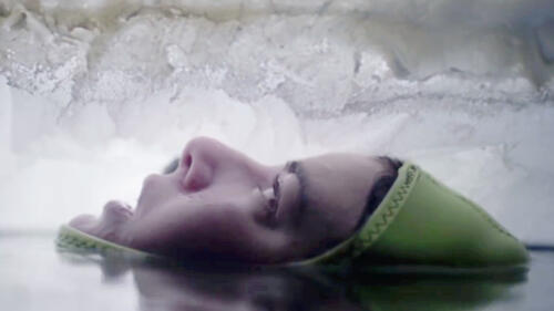 The Dark Below | Fandango