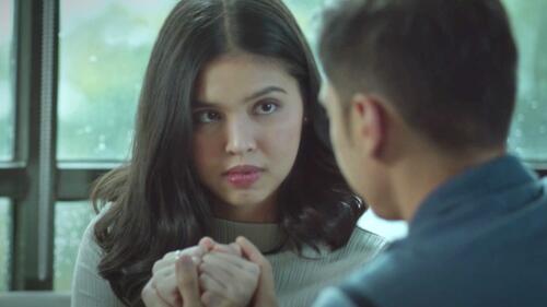 Isa Pa With Feelings | Fandango