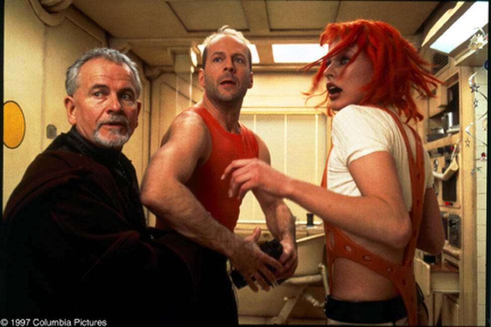 The Fifth Element (1997) Movie Photos and Stills - Fandango