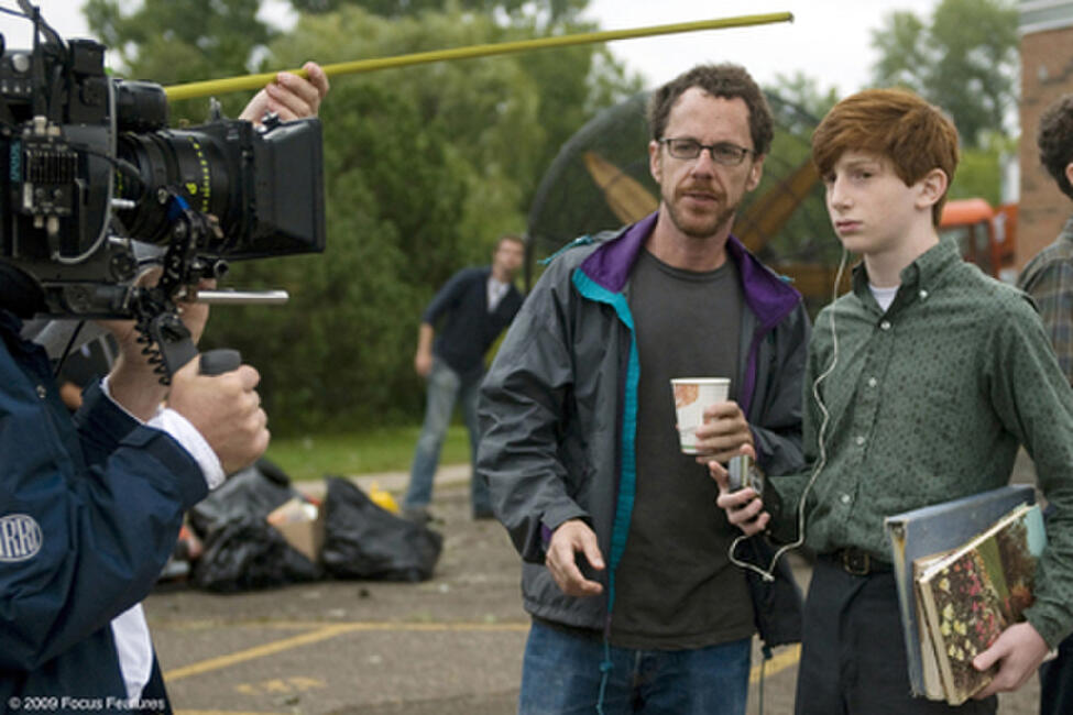 A Serious Man (2009) Movie Photos and Stills - Fandango