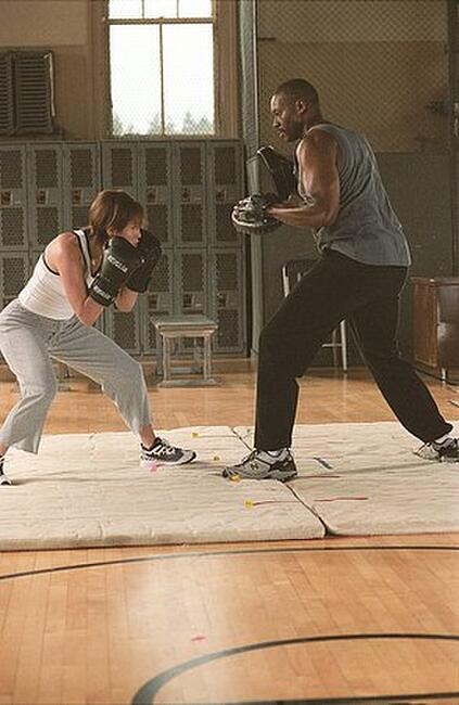 Enough (2002) Movie Photos and Stills - Fandango