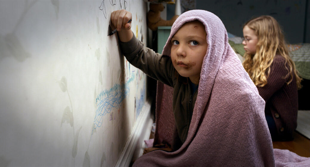 Mama (2013) Movie Photos and Stills - Fandango